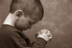 boy praying – Heartcry Chapel